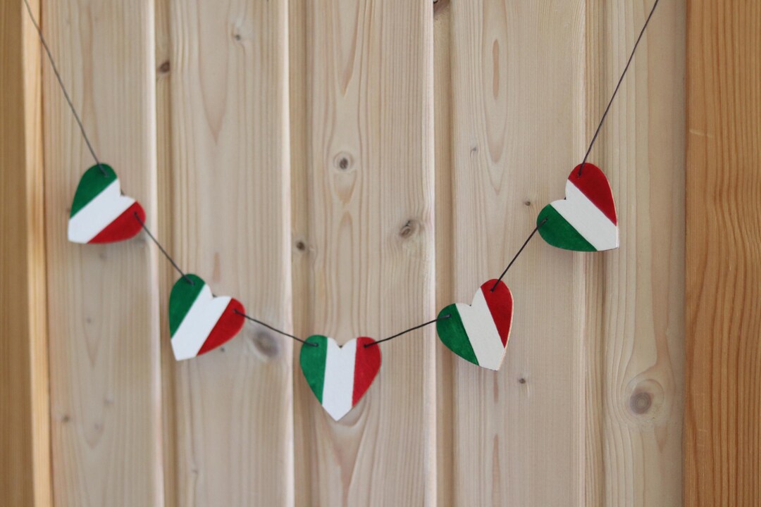 Heart Flag Garland, Wooden Hand Painted Italian Flag Banner - Etsy