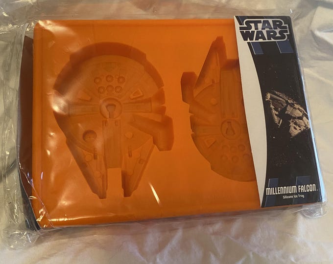 Star Wars Millennium Falcon Deluxe Silicone Ice Tray - Etsy