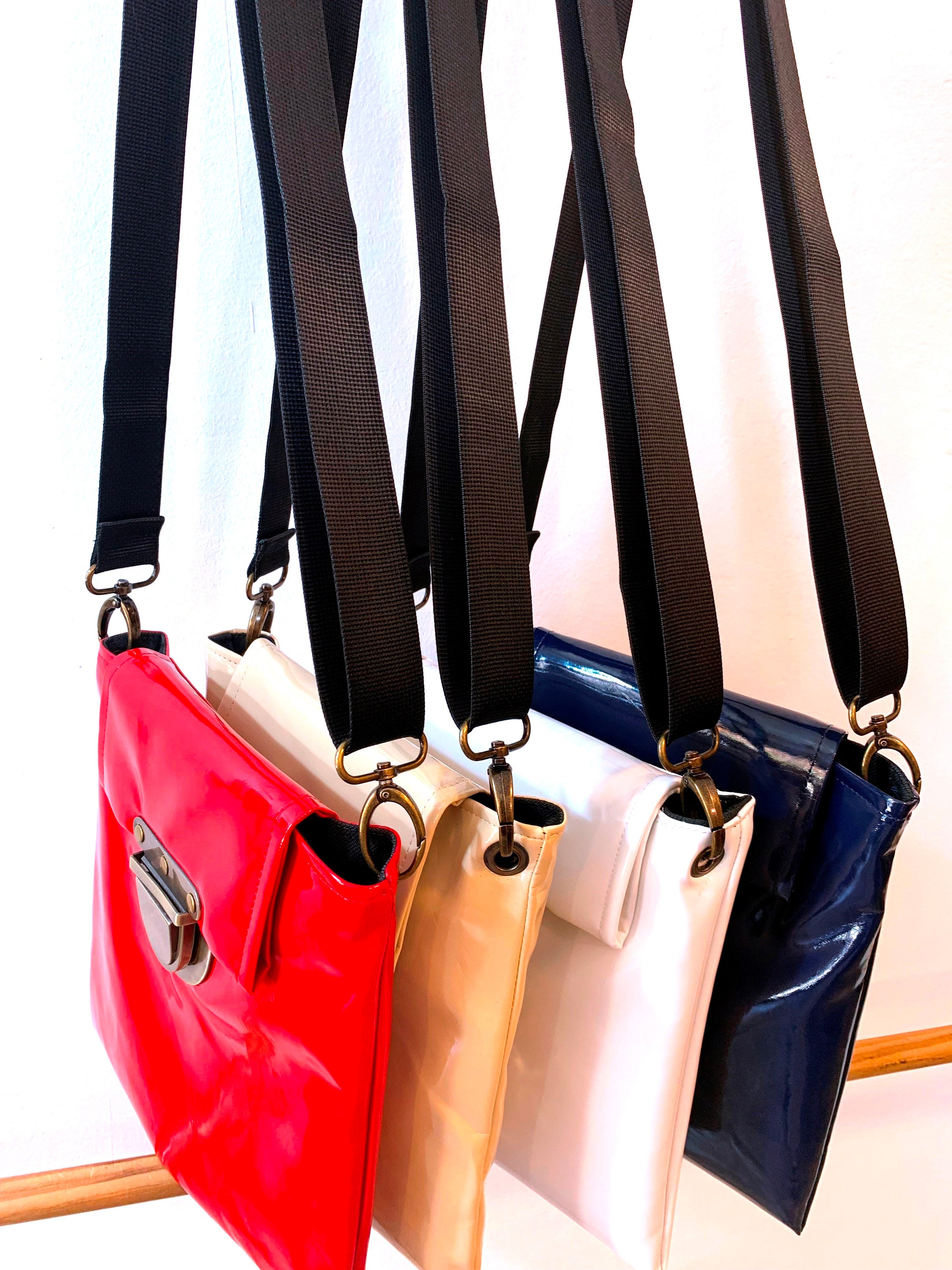 Woman White Color Bag. Vegan Messenger Bag. Everyday Bag. Woman Travel ...