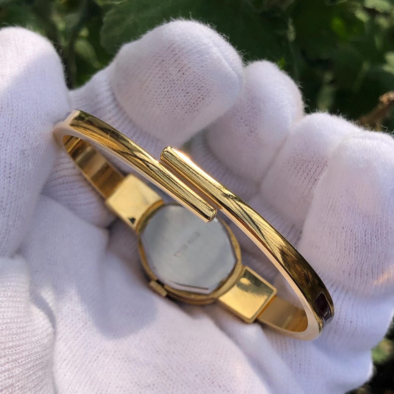 Vintage André Mouche Gold Tone Metal Enamel Paint Women Watch Burgundy ...