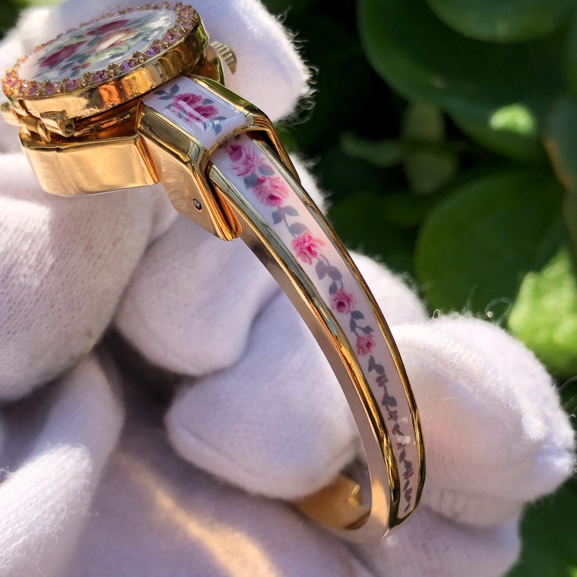 Vintage André Mouche Gold Tone Metal Enamel Paint Women Watch PINK ...