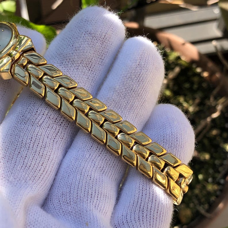 Vintage Nina Ricci Mother of Pearl Dial Gold Bracelet Watch - Boxed - Etsy