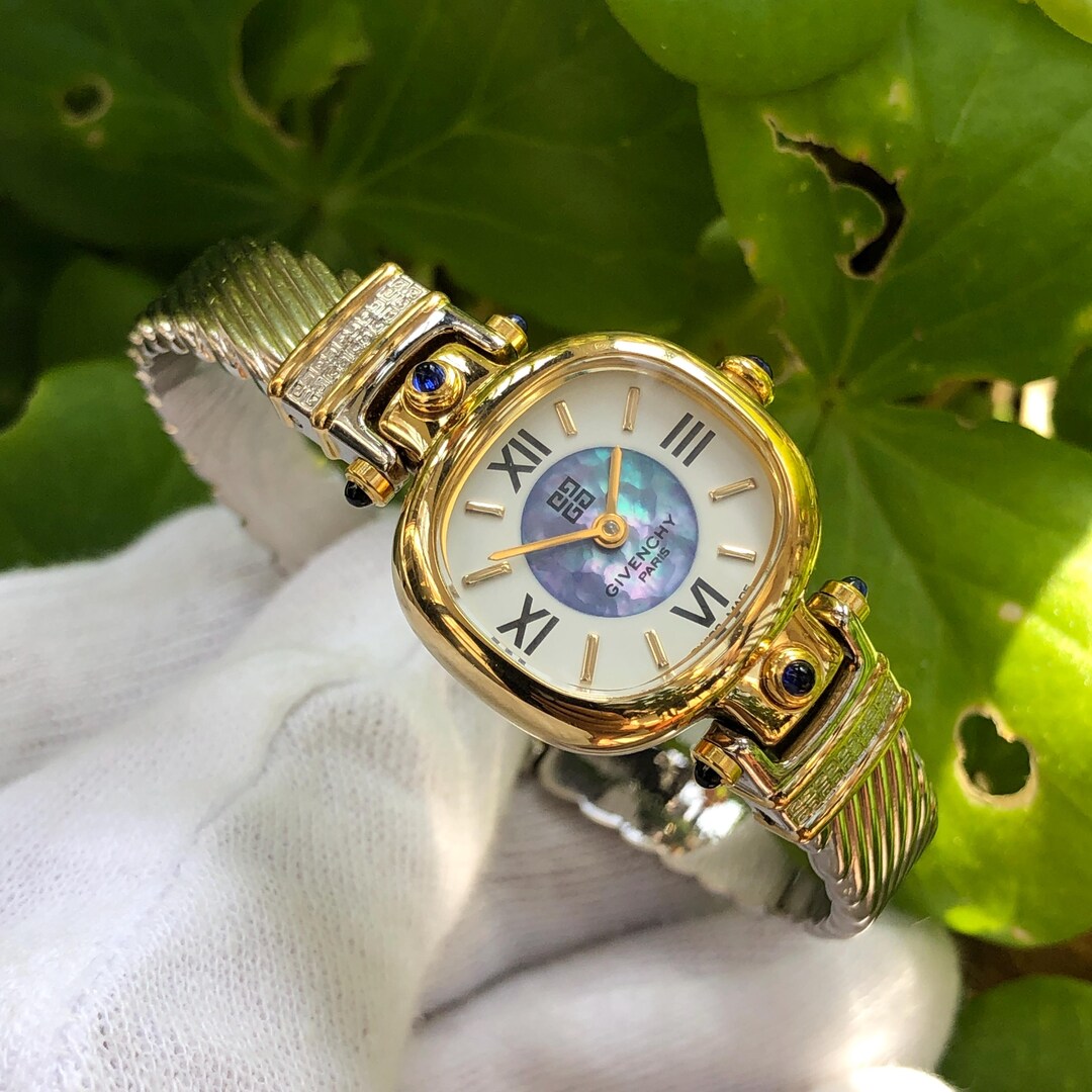 Super RARE Vintage GIVENCHY CHUKKA Beautiful Antique Design Mother of ...