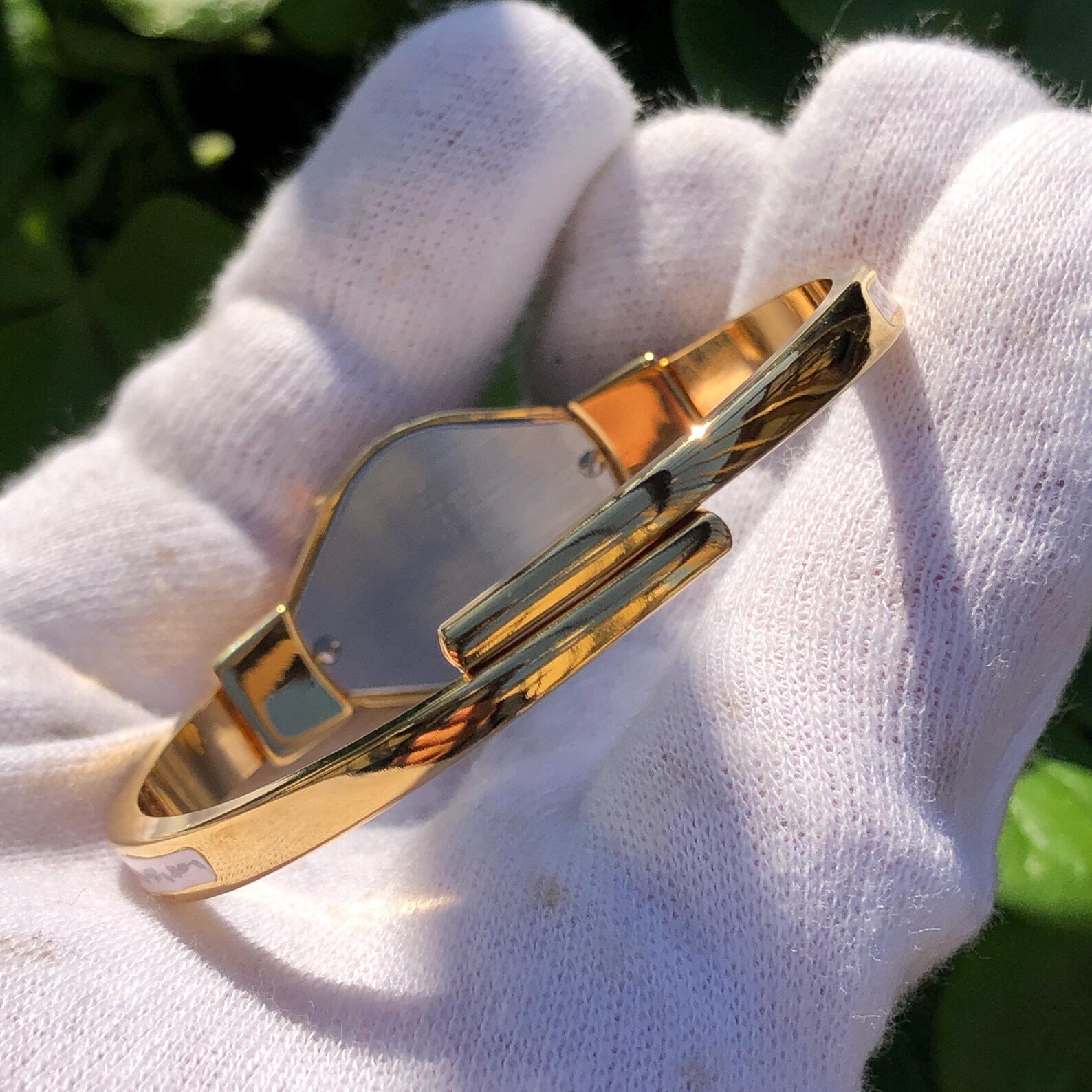 Vintage André Mouche Gold Tone Metal Enamel Paint Women Watch PINK ...