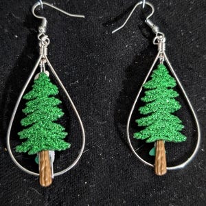 A Christmas Teardrop Tree - Etsy
