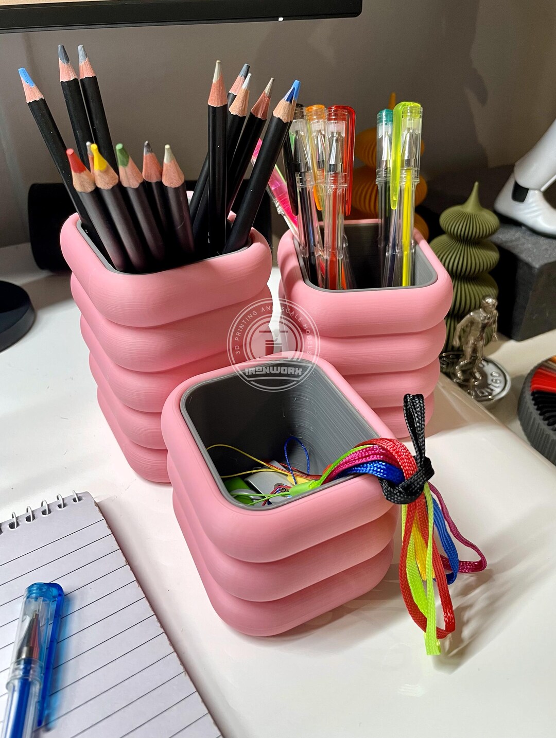 Colourful Desk Organizer Set Retro-inspired. Set of 3 small, Medium and ...