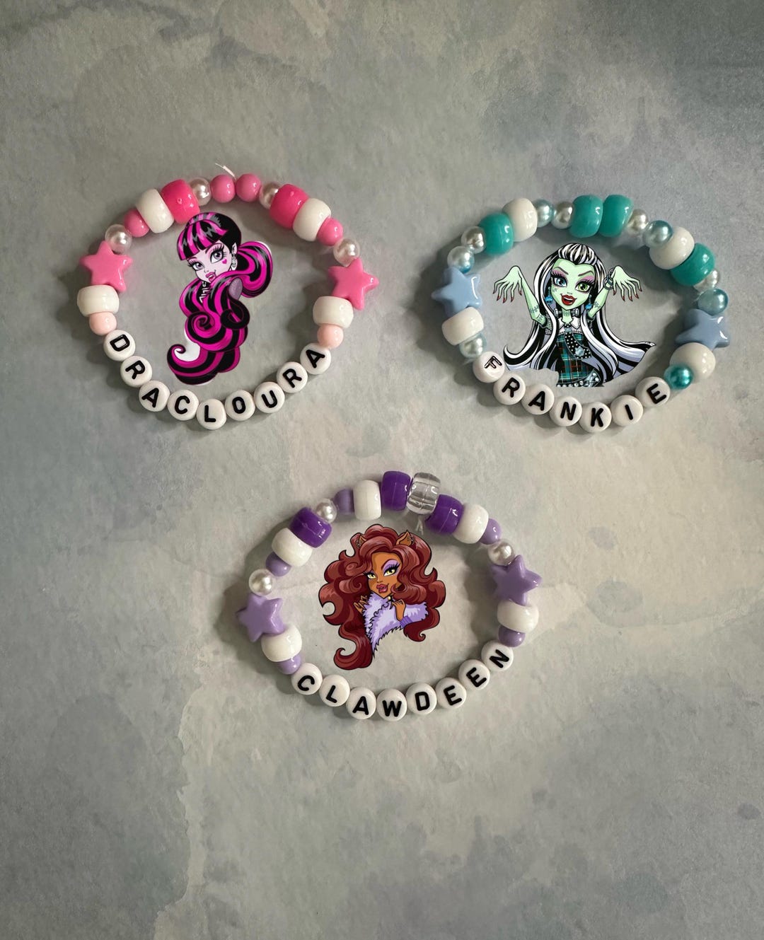 Monster High Beaded Kandi Bracelets Beads Dracloura Frankie Clawdeen ...