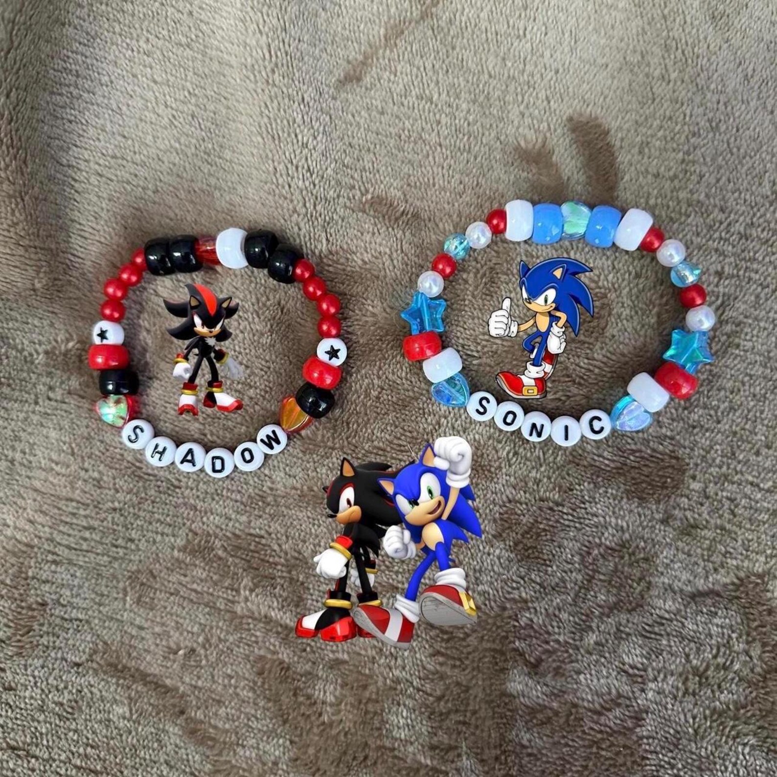 Sonic the Hedgehog Beaded Kandi Bracelets Knuckles Shadow Tails Amy ...