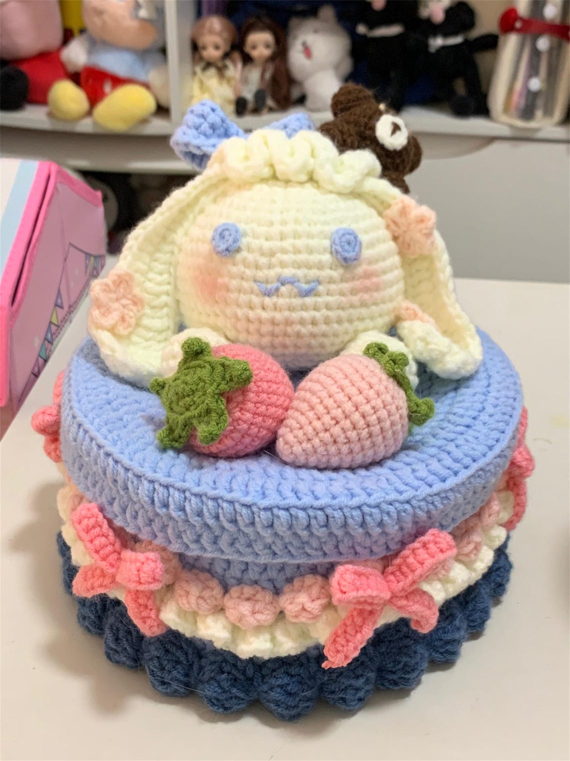 Handcrafted Woven Cake Storage Box – Perfect for Organizing ...
