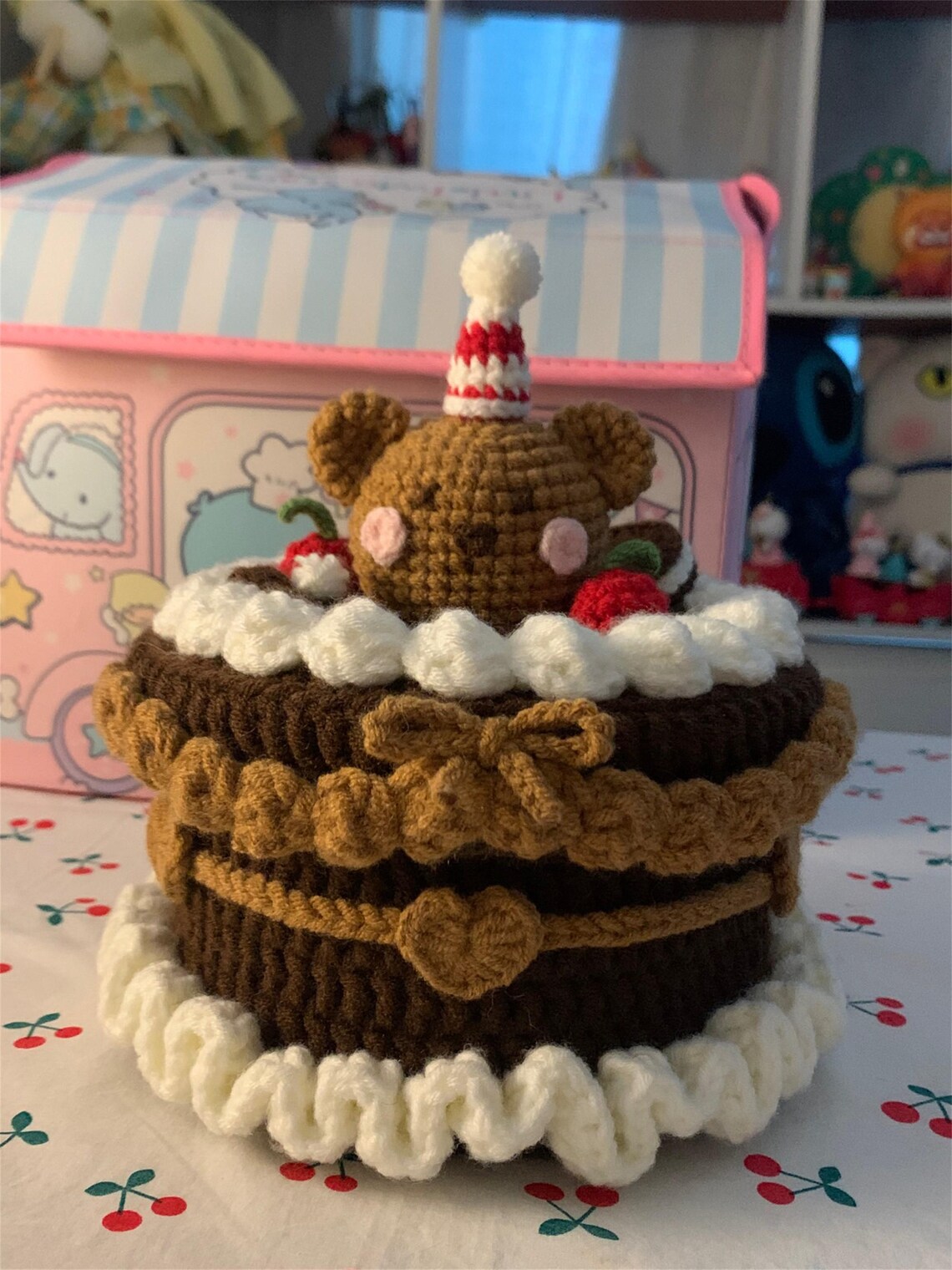 Handcrafted Woven Cake Storage Box – Perfect for Organizing ...
