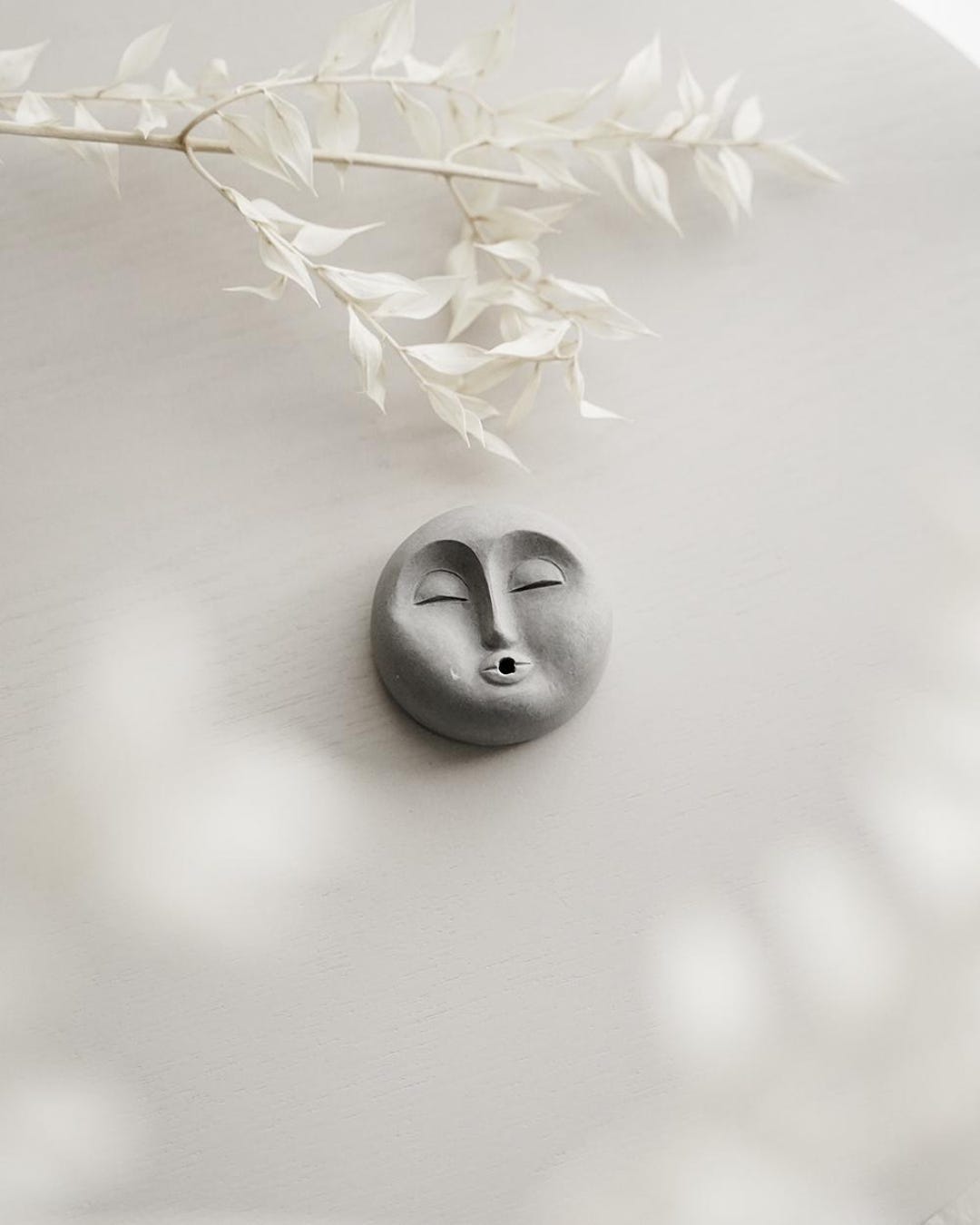 Minimalist Face Shape Incense Holder, Handcrafted Face Incense Burner ...