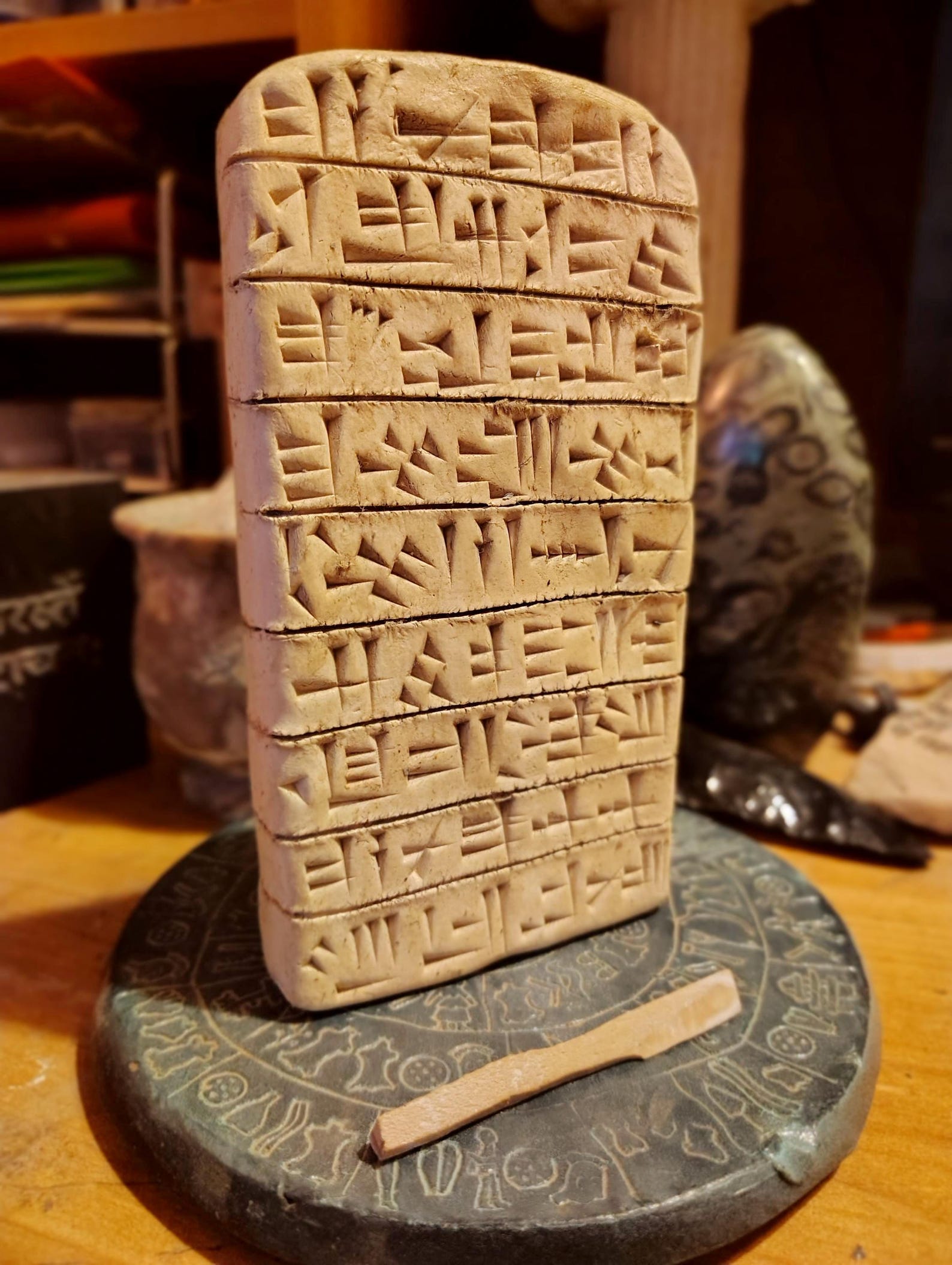 Museum Quality Sumerian / Assyrian Cuneiform Baked Clay Tablet ...