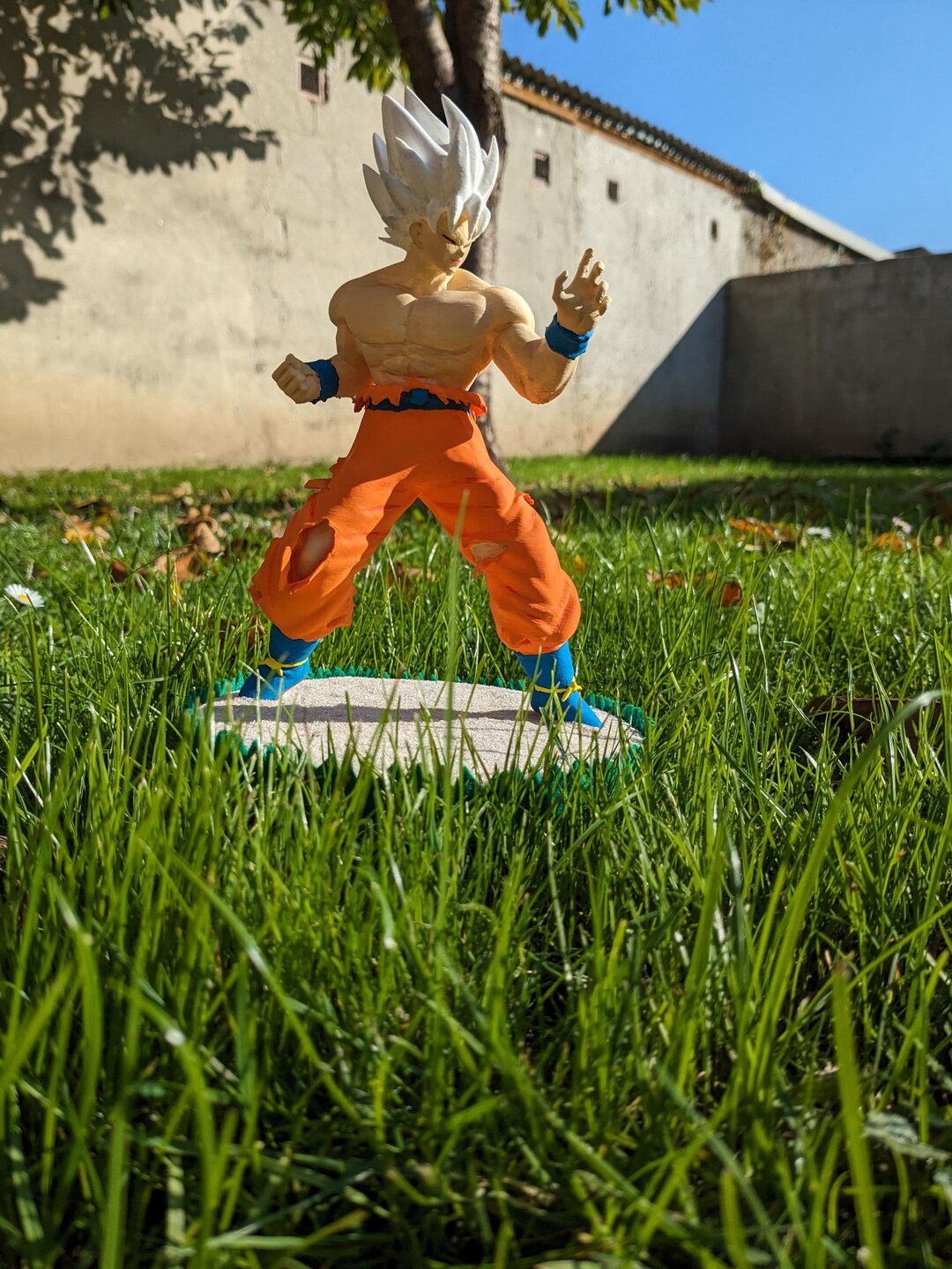 DBZ Goku Figure - 3d Printed - Hand Painted - Sierra Leone Sand Base - Etsy