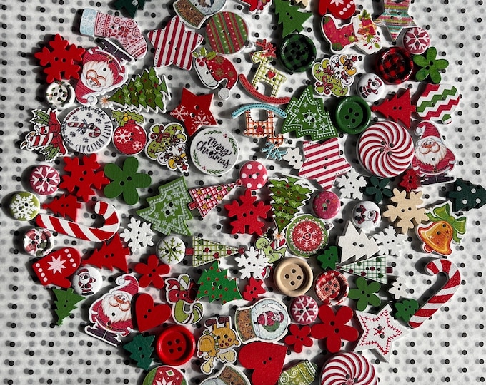 Christmas Button Mix Festive Christmas Buttons, Quality Wooden Buttons ...