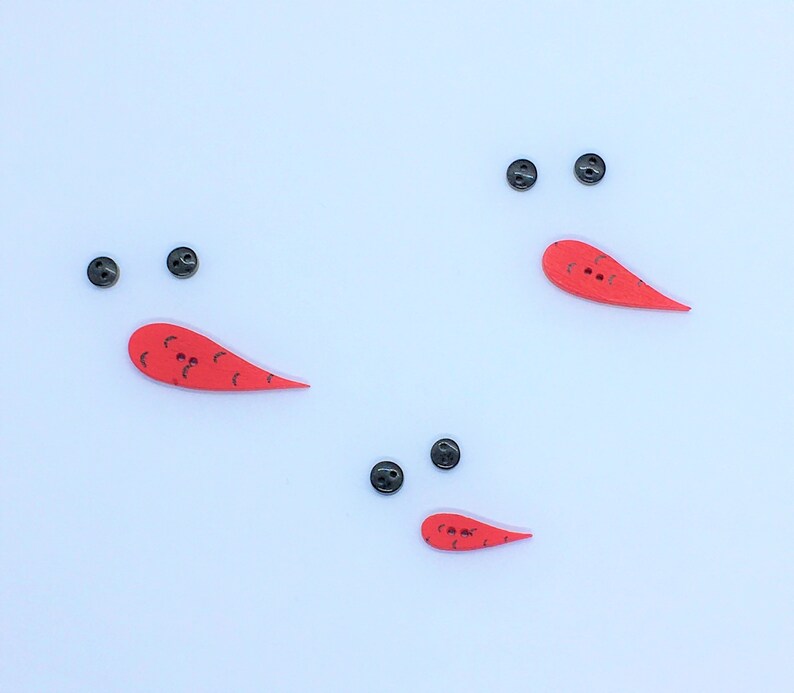 Snowman "carrot" Wooden Button Noses and Resin Black Button Eyes X 12 ...