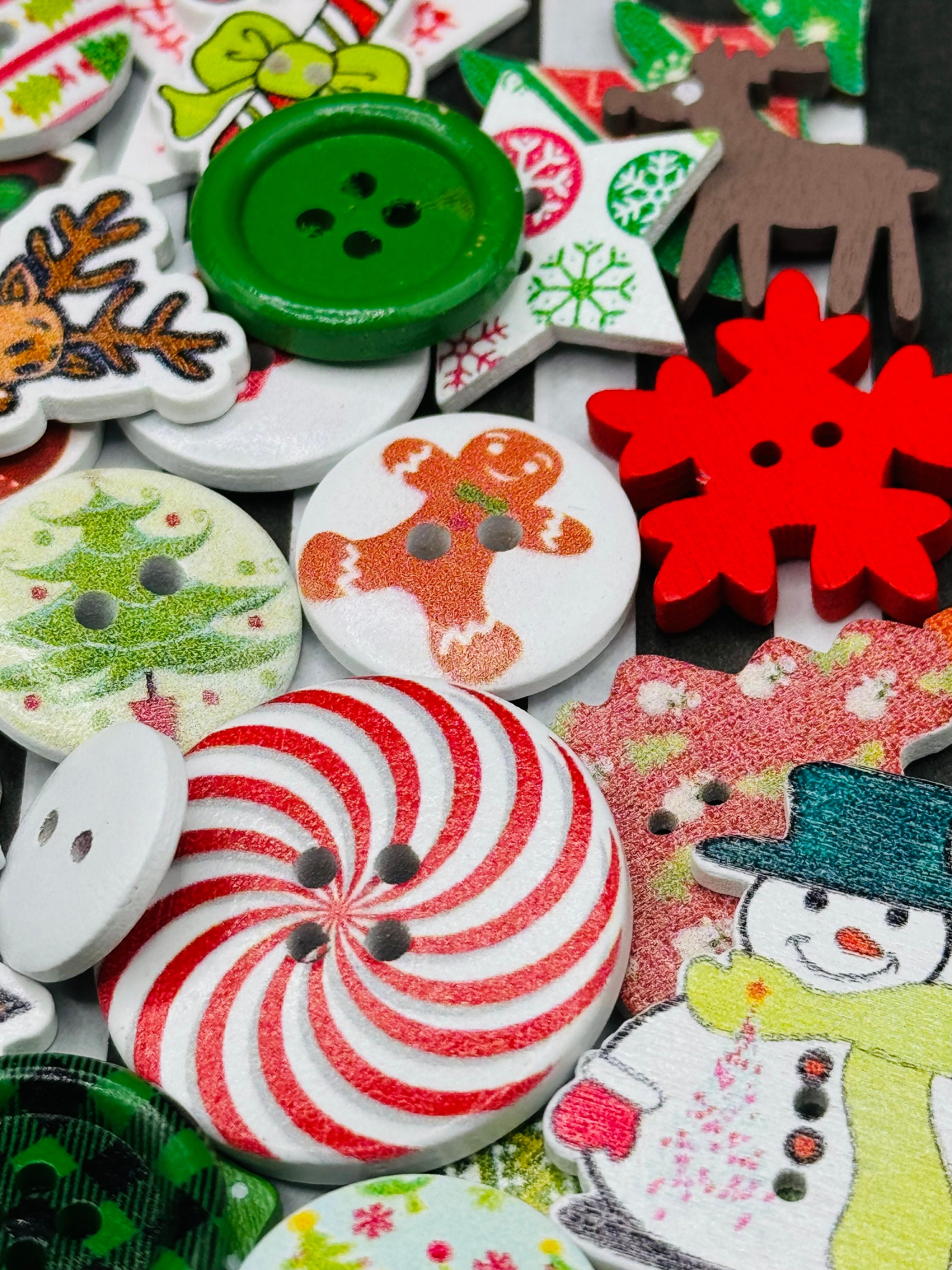 Christmas Button Mix - Festive Christmas Buttons, Quality Wooden ...