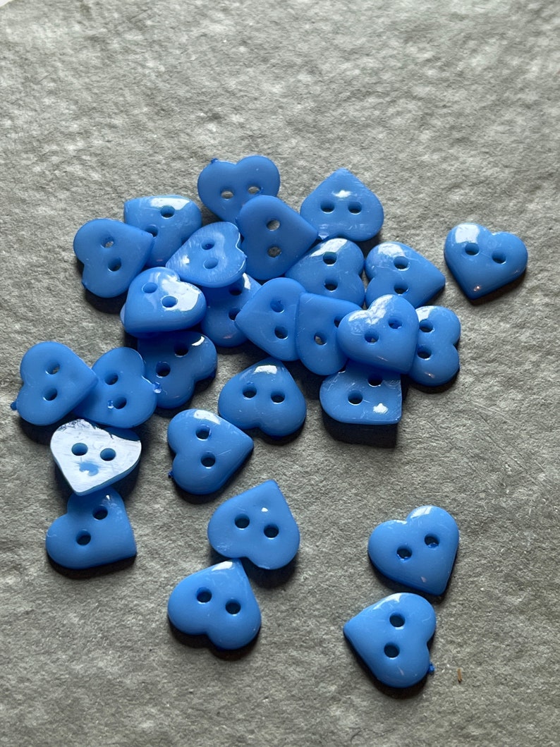 11 Mm Heart Shaped Resin Buttons. Packs of 6 or 12. Blue Heart Shaped ...