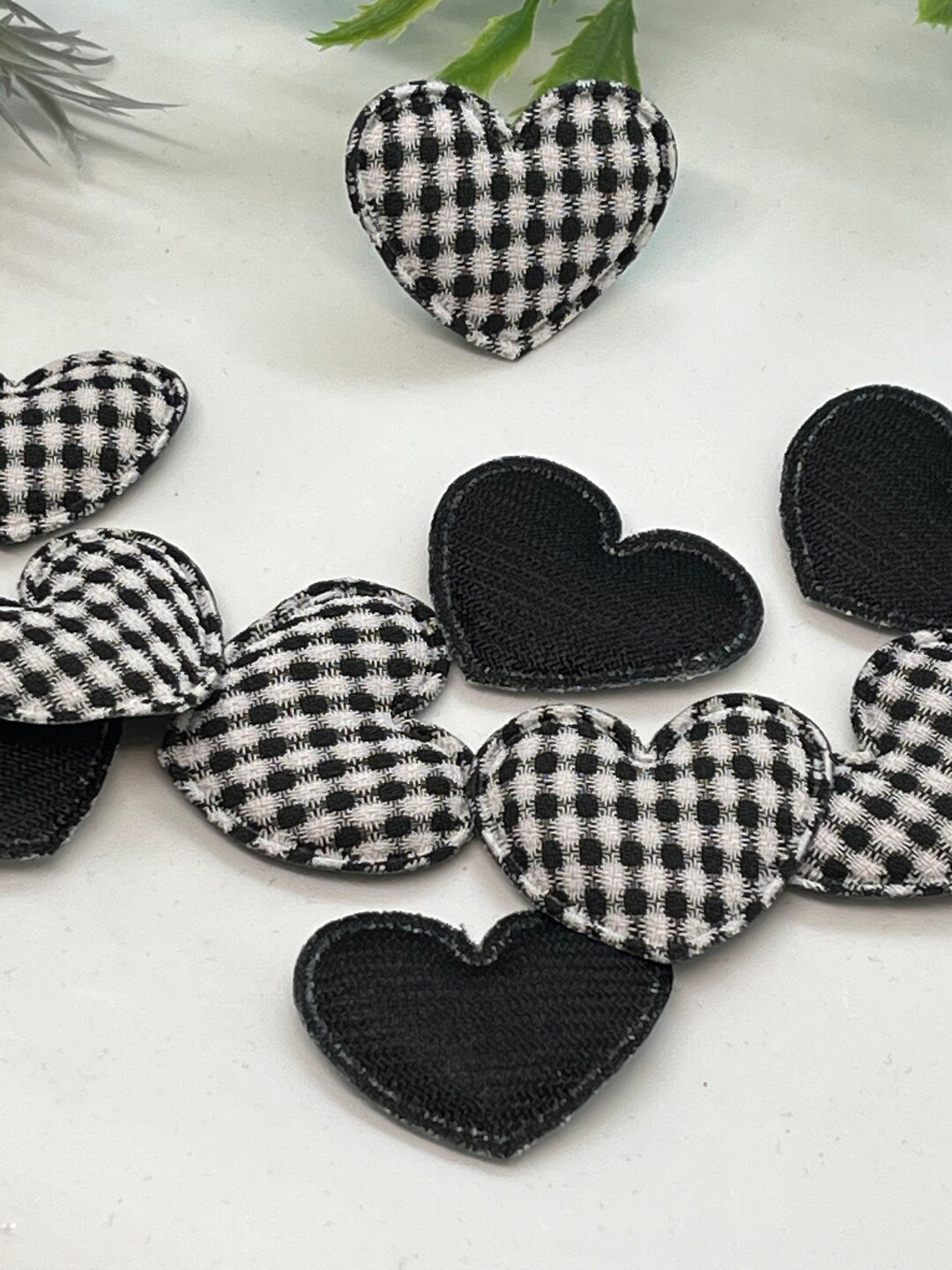 35 Mm Heart Appliques - Padded Fabric Black and White Checked Hearts ...