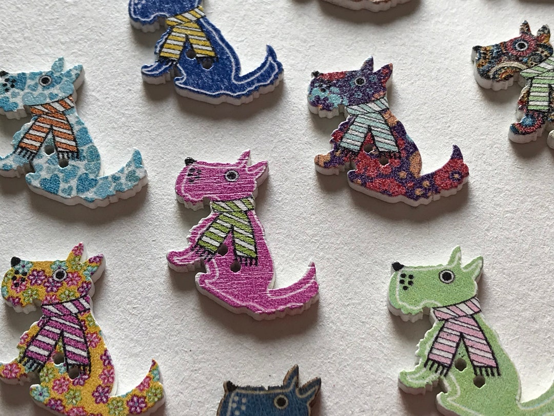 15 X Colourful Wooden Dog Buttons - Crafting, Scrapbooking, Cards ...