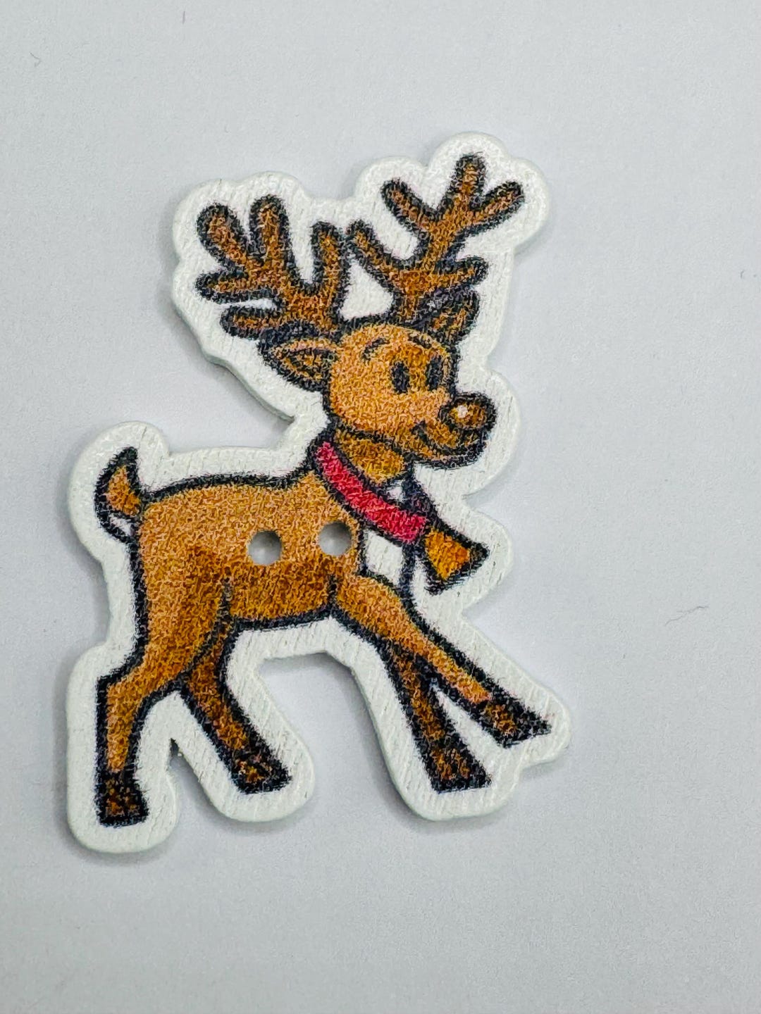 Wooden Reindeer Buttons. Adorable Reindeer Sewing Buttons in Packs of ...