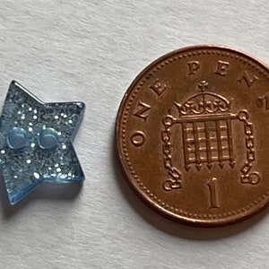 Glitter Resin Star Shaped Buttons. Christmas Craft Buttons. Sparkly ...