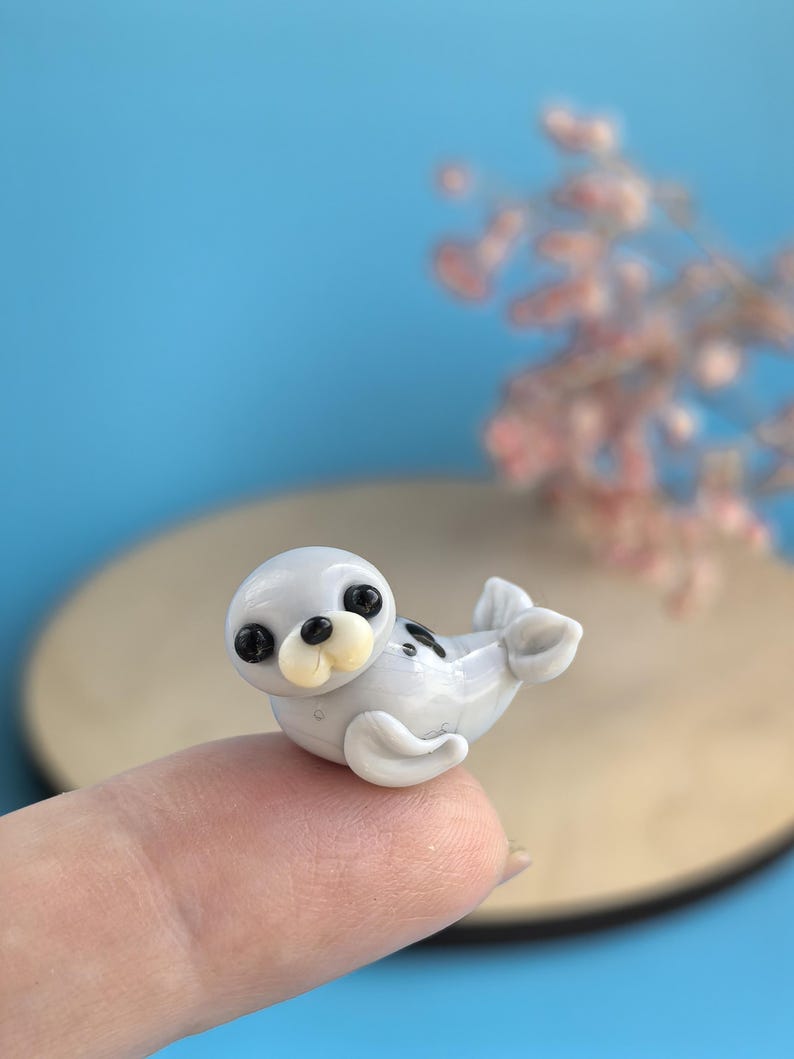 GLASS FIGURINES Tiny Seal Miniature Glass Animal Figurine Micro for ...