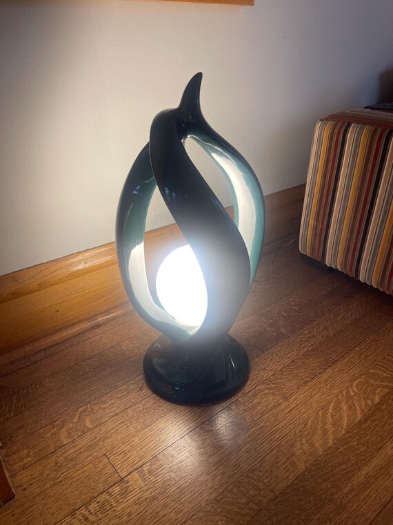 Vintage Genuine Harris Lamp Co. Green Ceramic Lamp of… - Gem