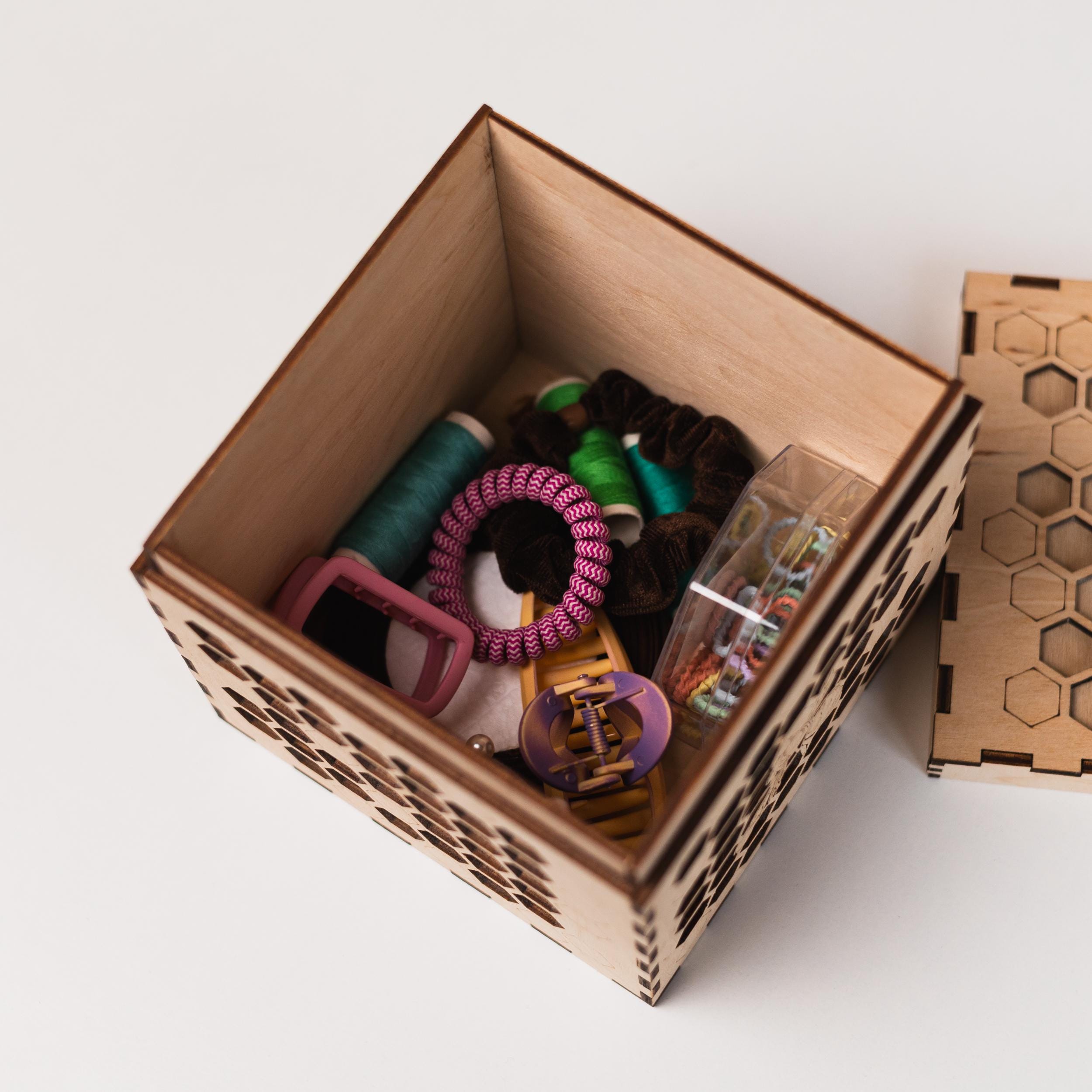 Bee Keepsake Box, Wooden Honeycomb Box, Honey Bee Box,bee Jewelry Box ...