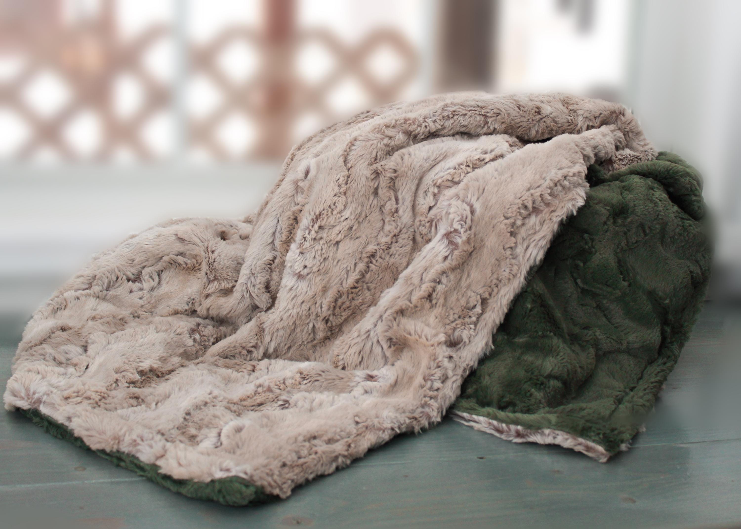 Adult Minky Blanket | Sandshell Rabbit Plush Blanket, Soft Cozy Throw ...
