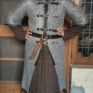8mm Mild Steel Chainmail Hauberk: Half Sleeve Flat Riveted Shirt Front ...