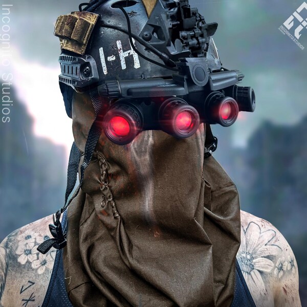 Konig Cosplay - Etsy