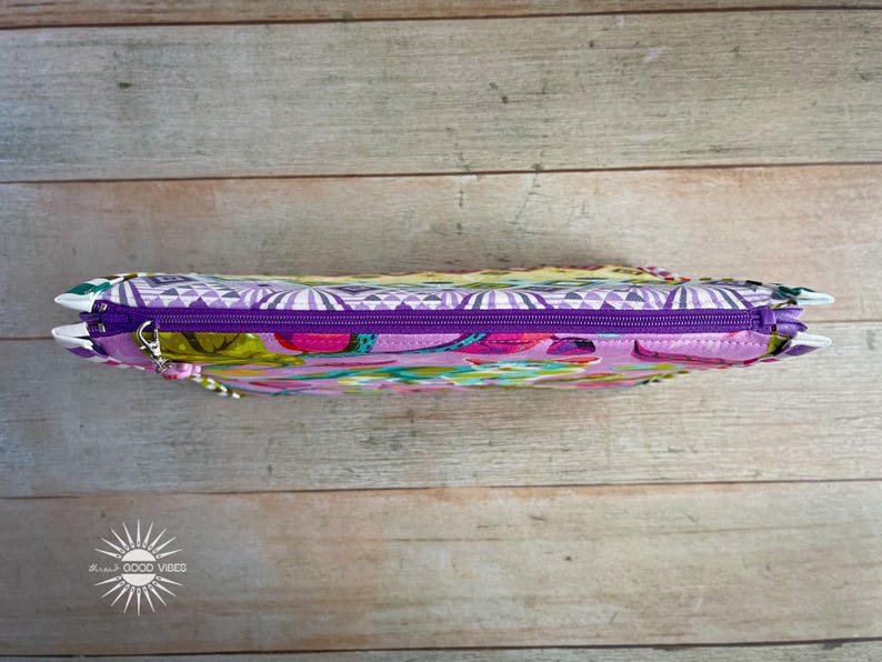 Tula Pink Tabby Road Large Booklet Pouch Handmade Project Bag Sewing ...