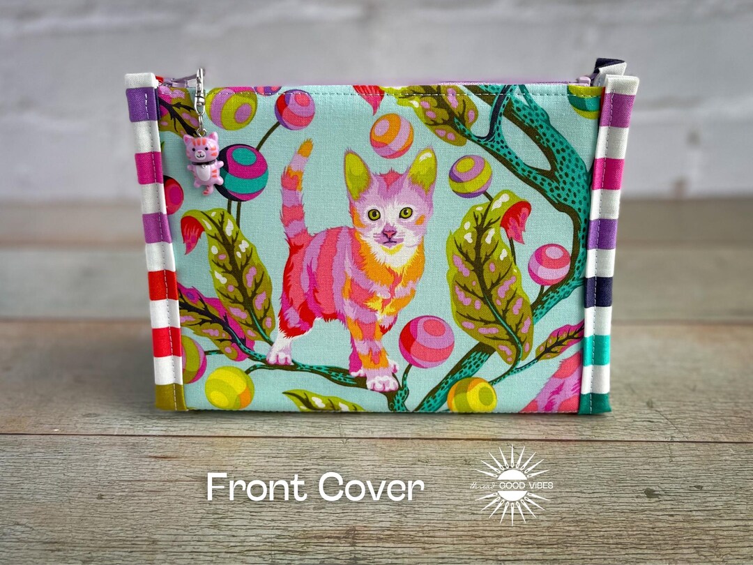 Tula Pink Tabby Road Small Booklet Pouch Handmade Project Bag Sewing ...