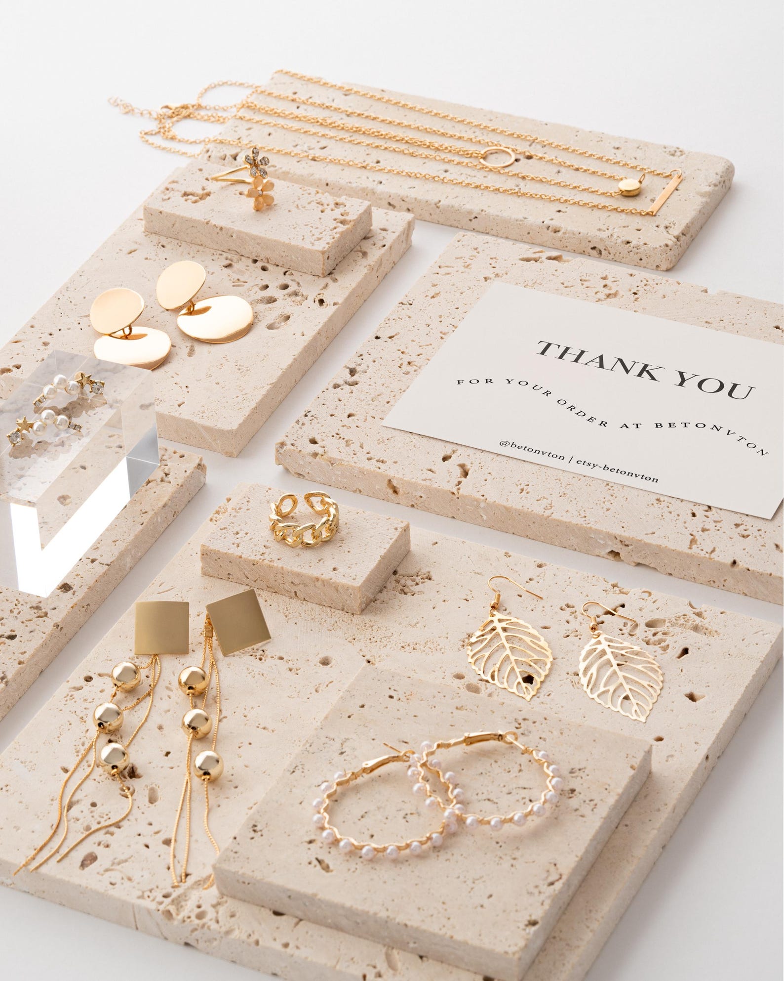 Natural Stone Jewelry Display Props That Showcase Jewelry - Etsy UK