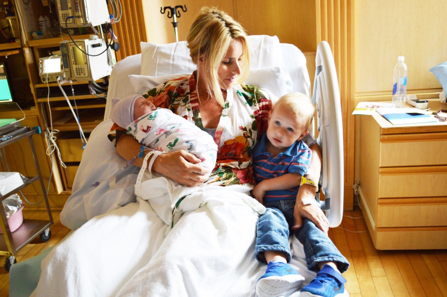 White Natural Birth Front Buttoned Hospital Gown Delivery - Etsy