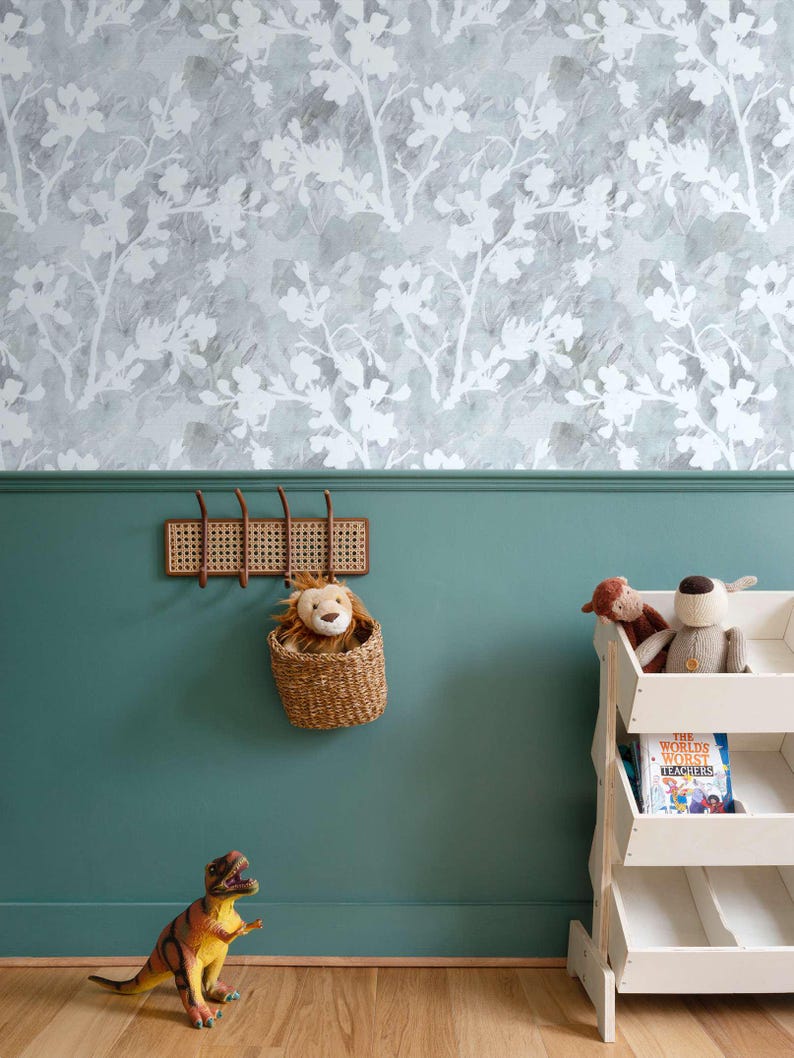 SAMPLE Grey and Blue Floral Wallpaper Called 'love in a Mist.' Textured ...