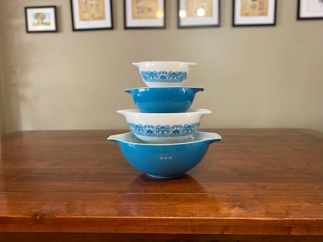 Vintage Pyrex Horizon Blue Cinderella Mixing Bowls Set of 4. Pyrex ...