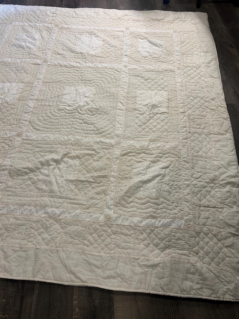 Vintage Handmade Ivory and Lace Quilt With Rose Appliqué- 97x86 Inches ...