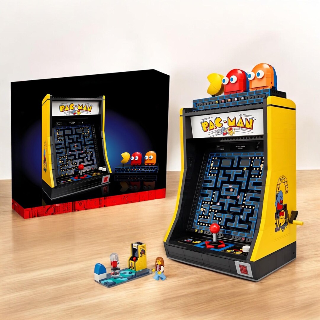 Constructive Building Blocks Arcade Pac Man Decorative Gift for Pac Man ...
