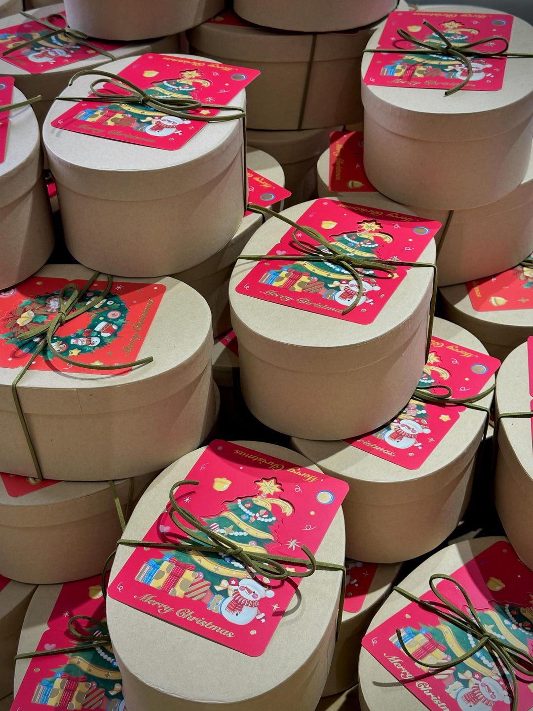 Vintage-style Gift Box" Christmas Theme " - Etsy