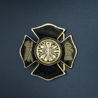 5 Crossed Bugles for Fire Department Service Ranking (chief) - Vector ...