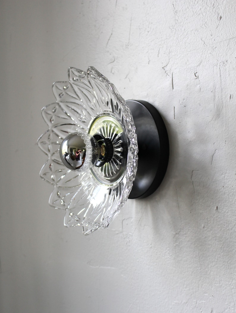 Sconce Lamp, Vintage Federal Glass Clear Flower Plate Shade, Flush ...