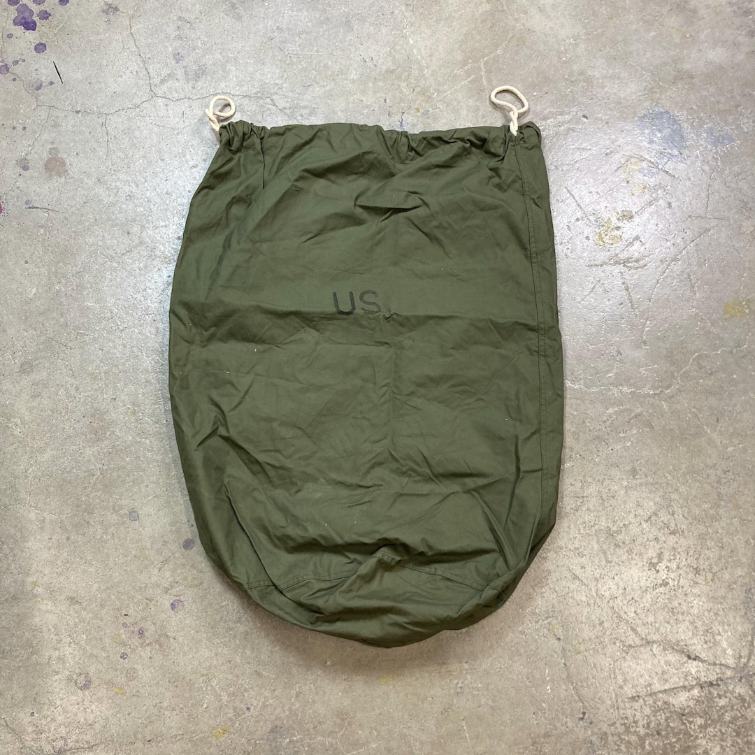 Vintage 1960s 1966 US Army OG 107 Cotton Sateen Barrack Bag Vietnam War ...