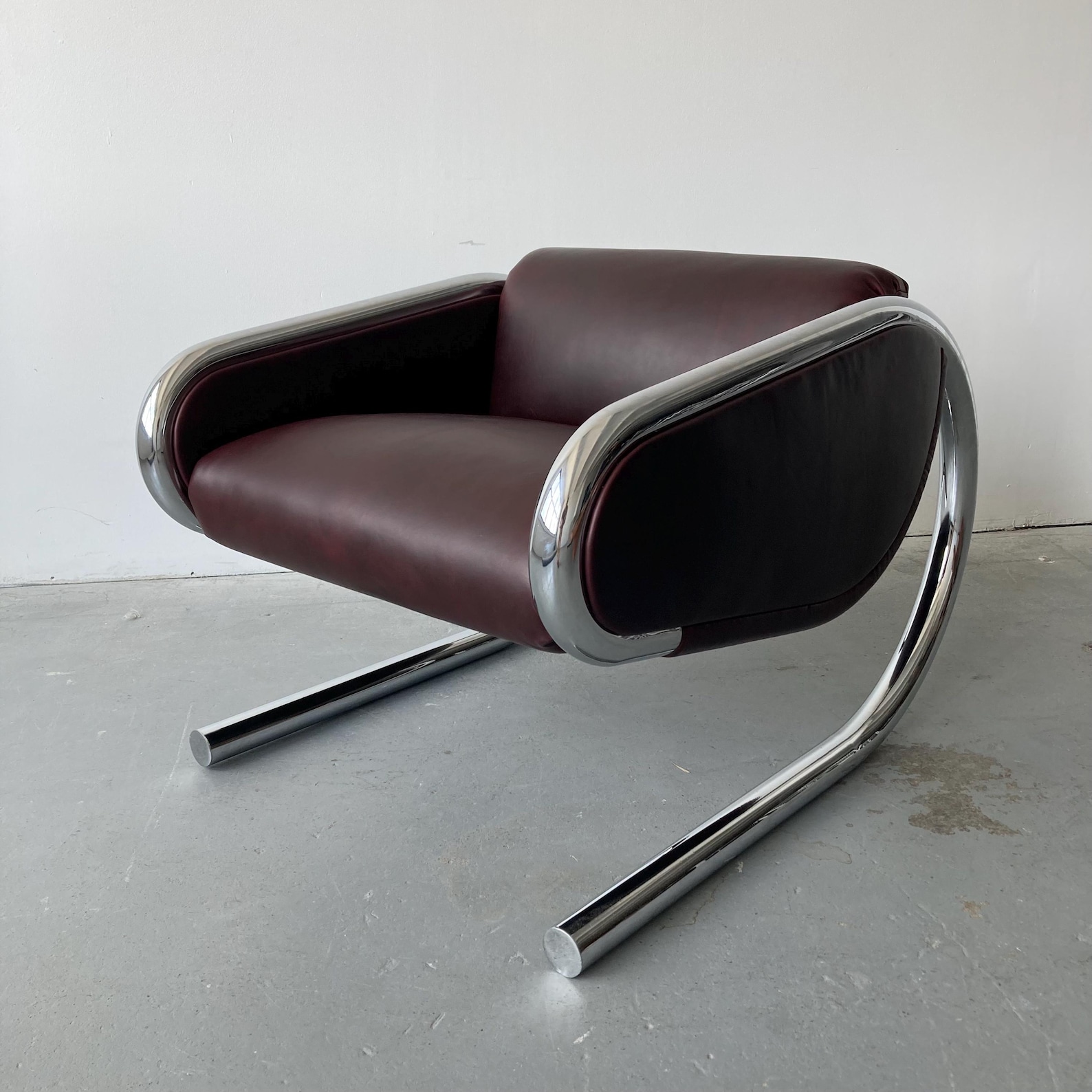 Vintage 1960s Roger Sprunger Cantilevered Chrome Tube and Plum Leather ...