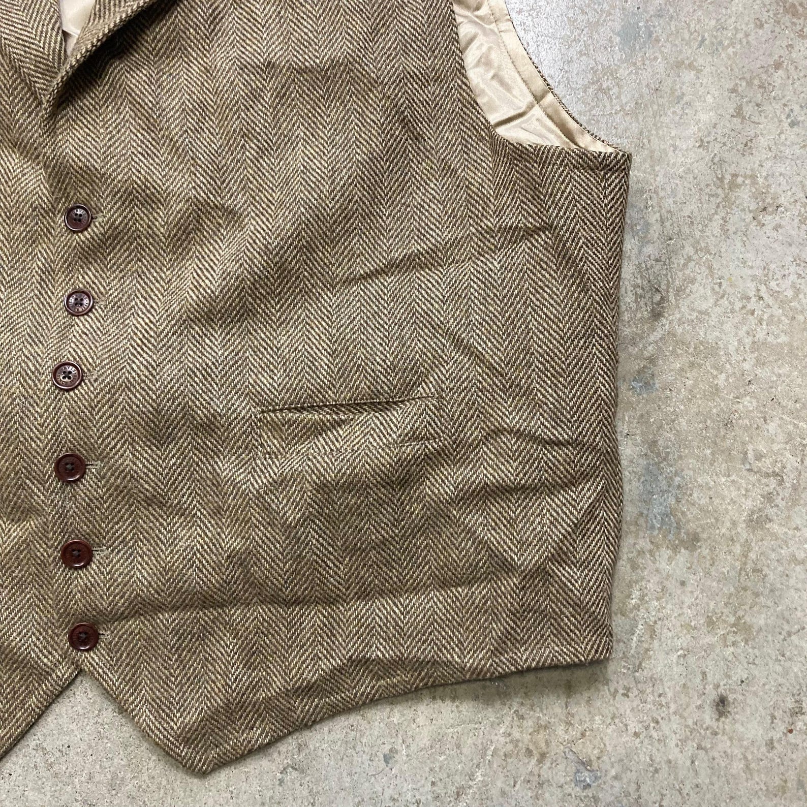 Orvis Signature Brown Herringbone Tweed All Wool Lapel Vest Waist Coat ...