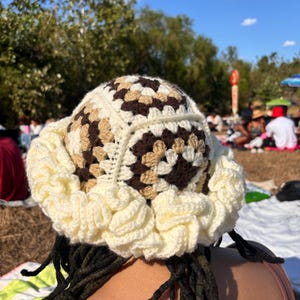 Granny Square Ruffle Hat - Etsy