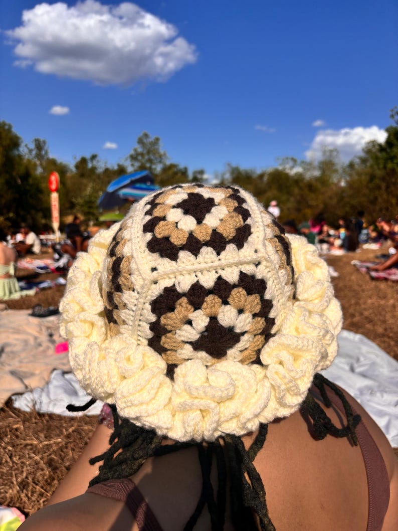 Granny Square Ruffle Hat - Etsy