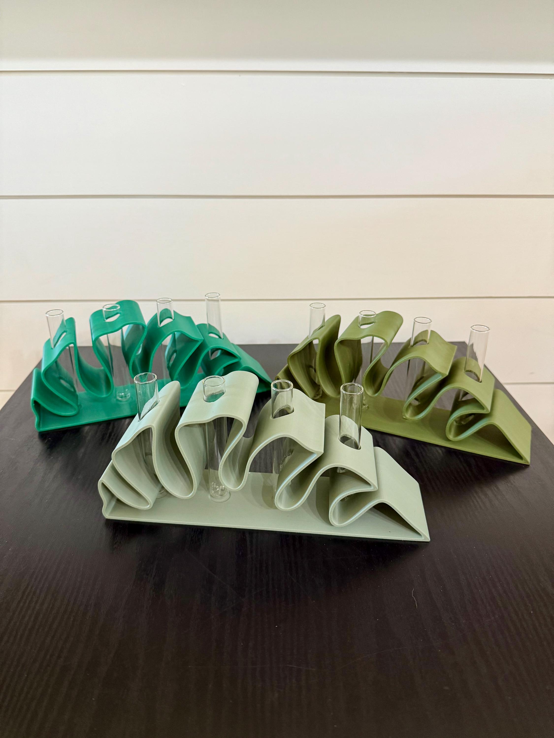 Monstera Propagation Station, Plant Propagation, Propagating Tubes ...