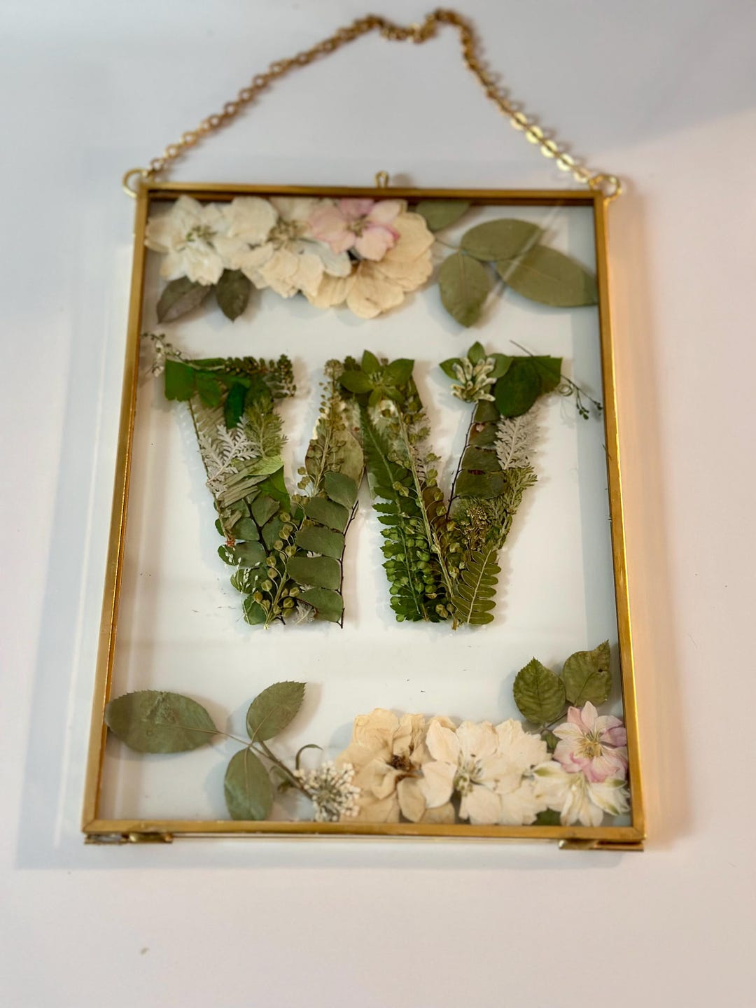 Custom Pressed Flower Monogram Art: Personalized Nature Gift - Etsy