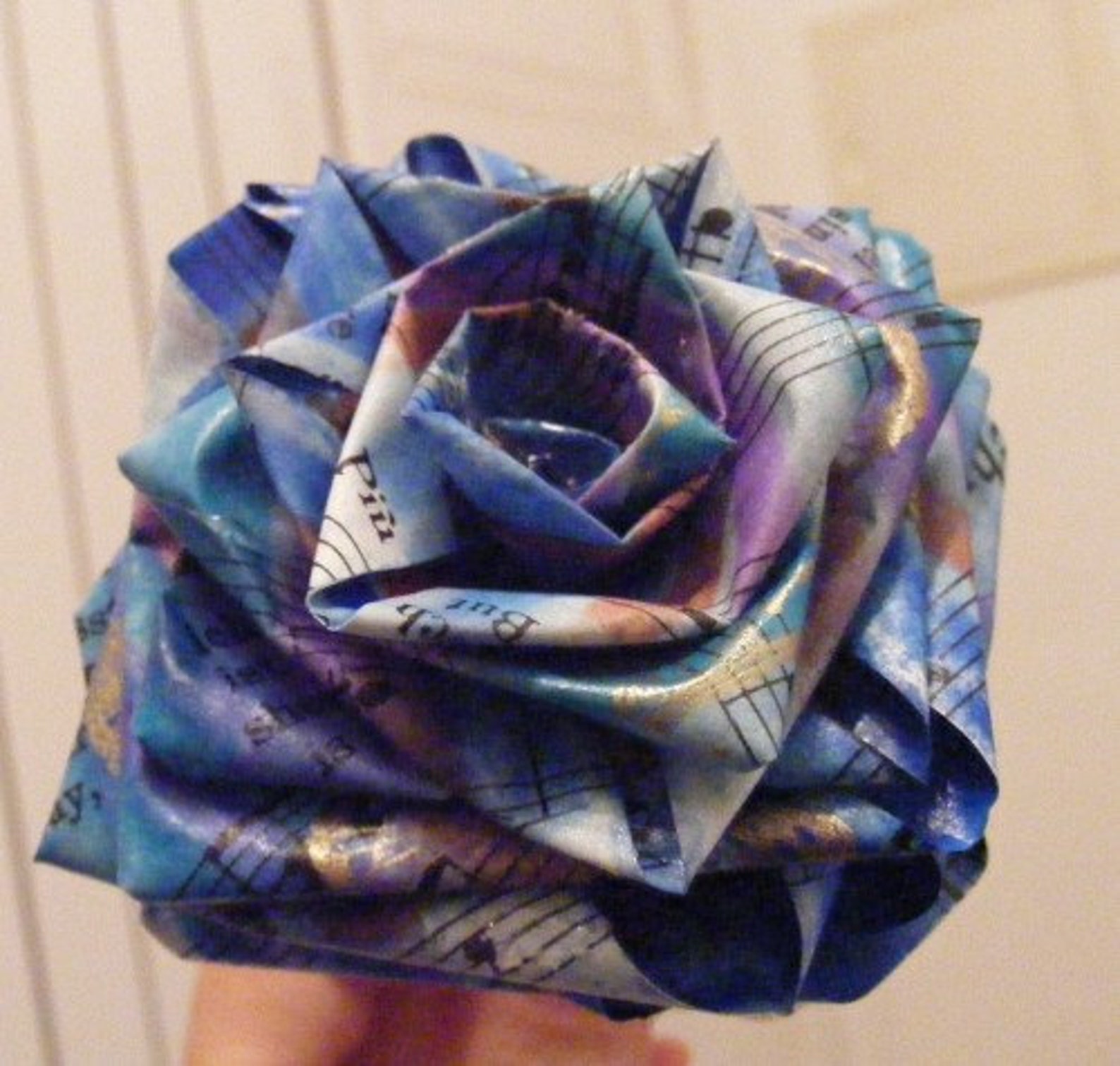 Petal Paper - Sheet Music Paper Roses - Etsy